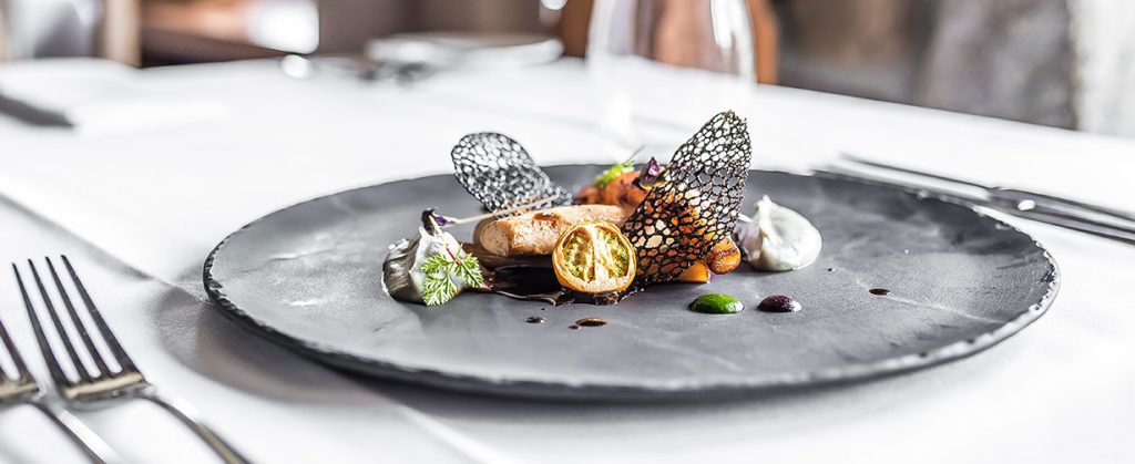 Flutes Restaurant - Award-winning dining for celebrations...