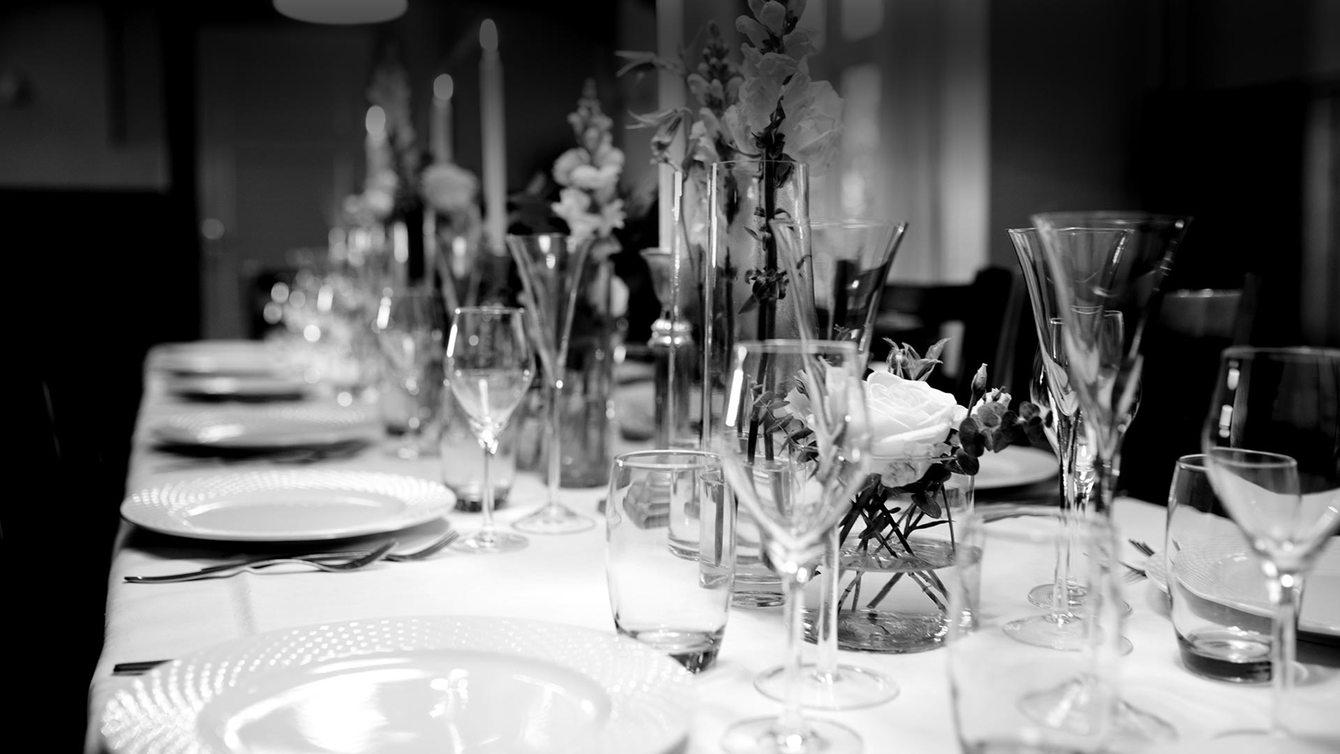 Flutes Restaurant - Award-winning dining for celebrations...